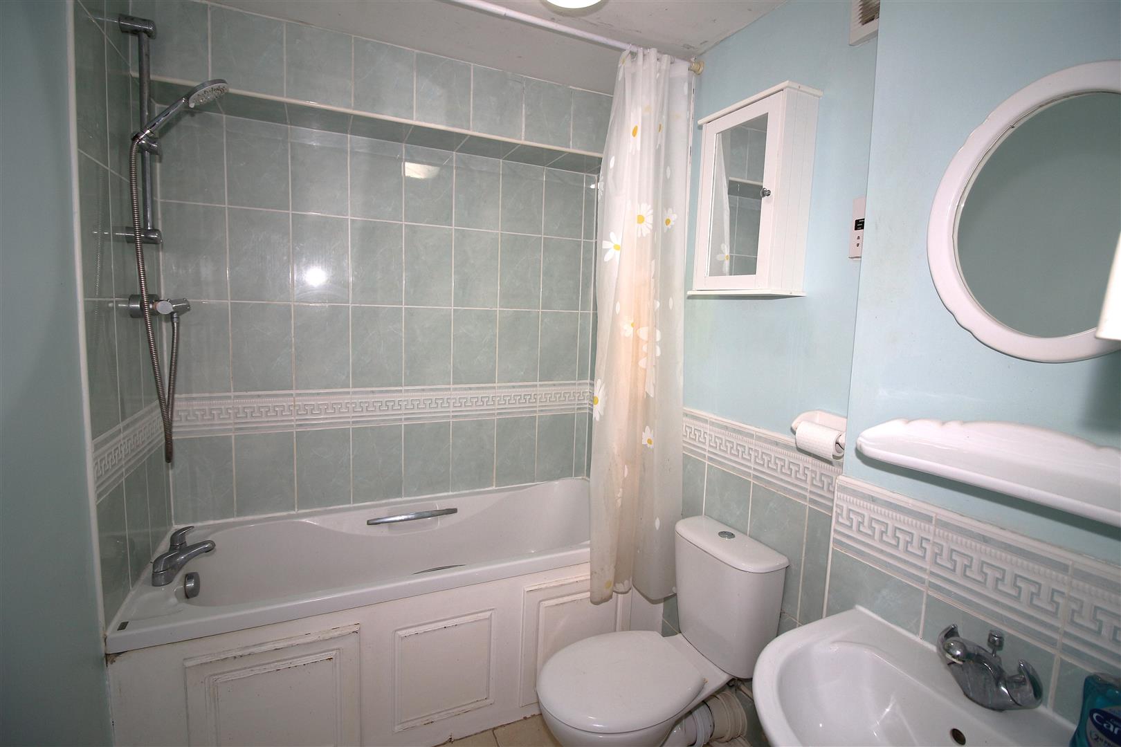 Grassmere Way, Pillmere, Saltash - Wainwright Estate Agents